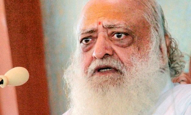 Asaram Bapu उम्र, पत्नी, परिवार, बच्चे, Biography in Hindi - News Hindustan