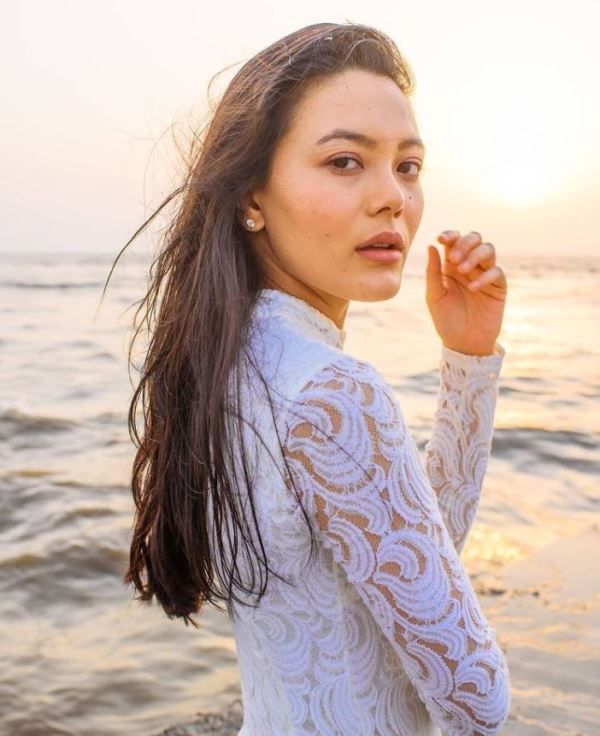 Rewati Chetri हाइट, उम्र, बॉयफ्रेंड, पति, परिवार, Biography in Hindi ...