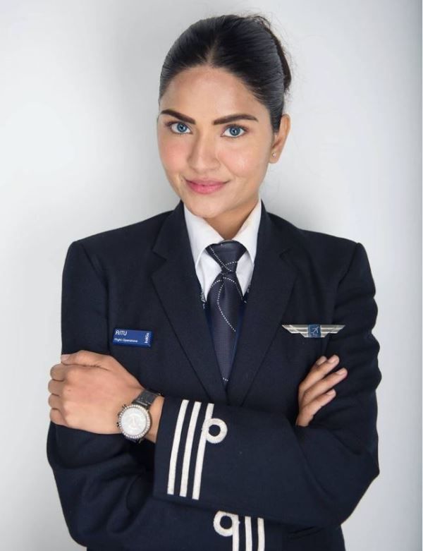 Ritu Rathee Taneja हाइट, उम्र, पति, बच्चे, परिवार, Biography in Hindi ...