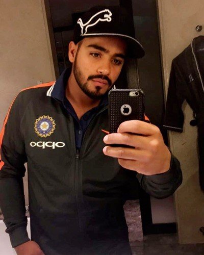 Simran Singh (Cricketer) हाइट, उम्र, गर्लफ्रेंड, परिवार, Biography in ...